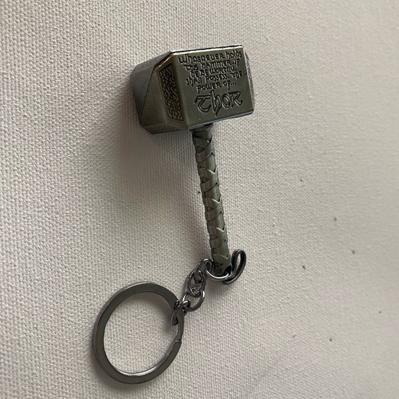 Marvel | Accessories | New Thors Mjolnir Hammer Keychain Marvel ...